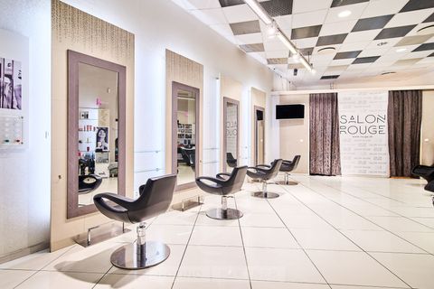 Salón Rouge – OC Atrium Optima Košice | Notino Salóny