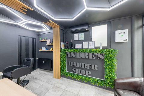 Andre's Barber Shop București | Notino Salony