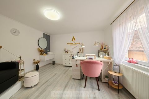 Adriana Cernea Reghin | Notino салони