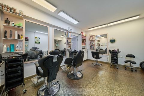 Si BeautyLine Craiova | Notino салони