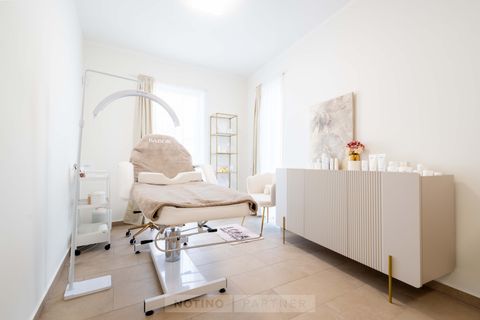 LONA Beauty Studio Pápa | Notino szalonok