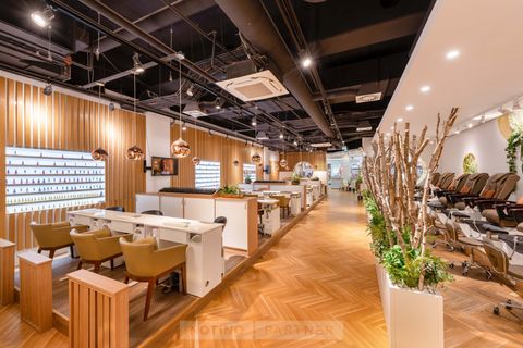 VIP Beauty Center – OC Arkády Pankrác Praha 4 | Notino Salony