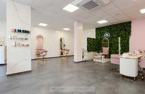 Divinita Luxe Salon Sofia | Notino Salony
